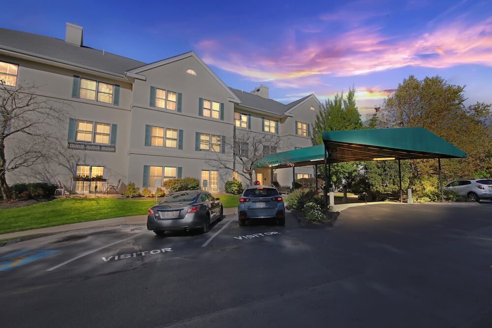 Photo and Video Gallery | Springhouse