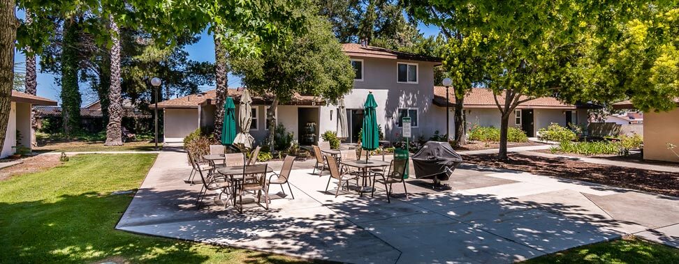 Santa Maria, CA Affordable Senior Housing | Oak Knolls Haven